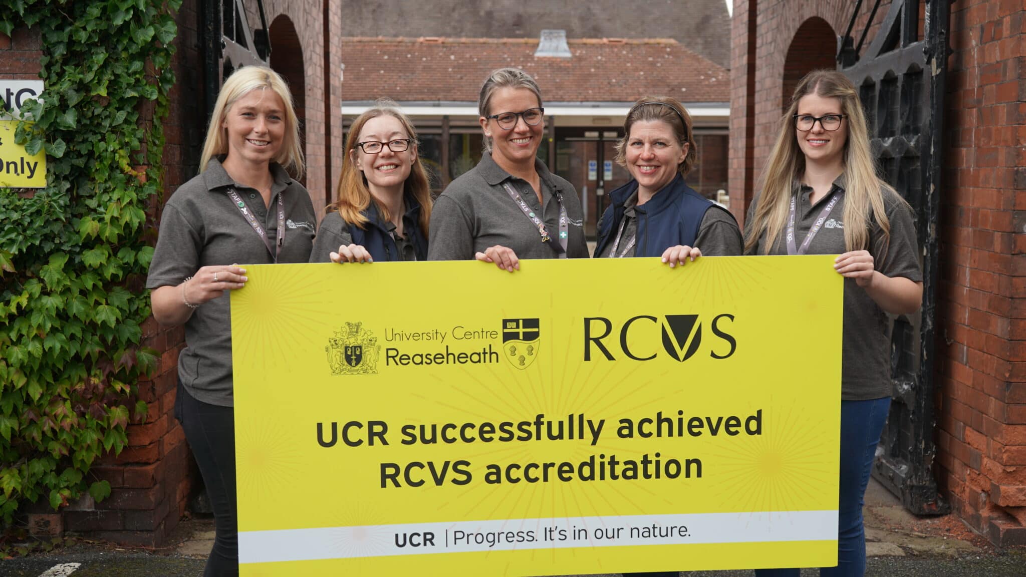 Veterinary nursing degree awarded RCVS accreditation - University Centre Reaseheath